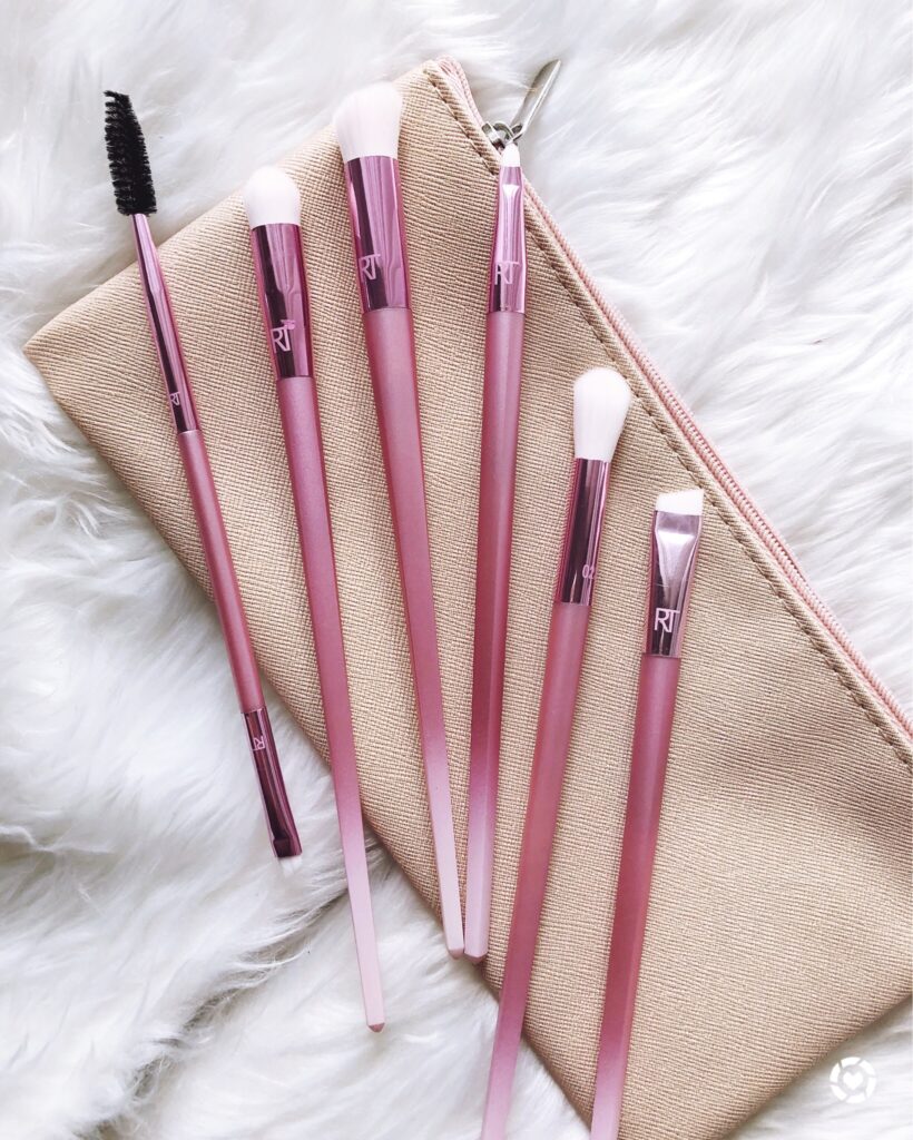 RT Brushes - The Beauty Minimalist