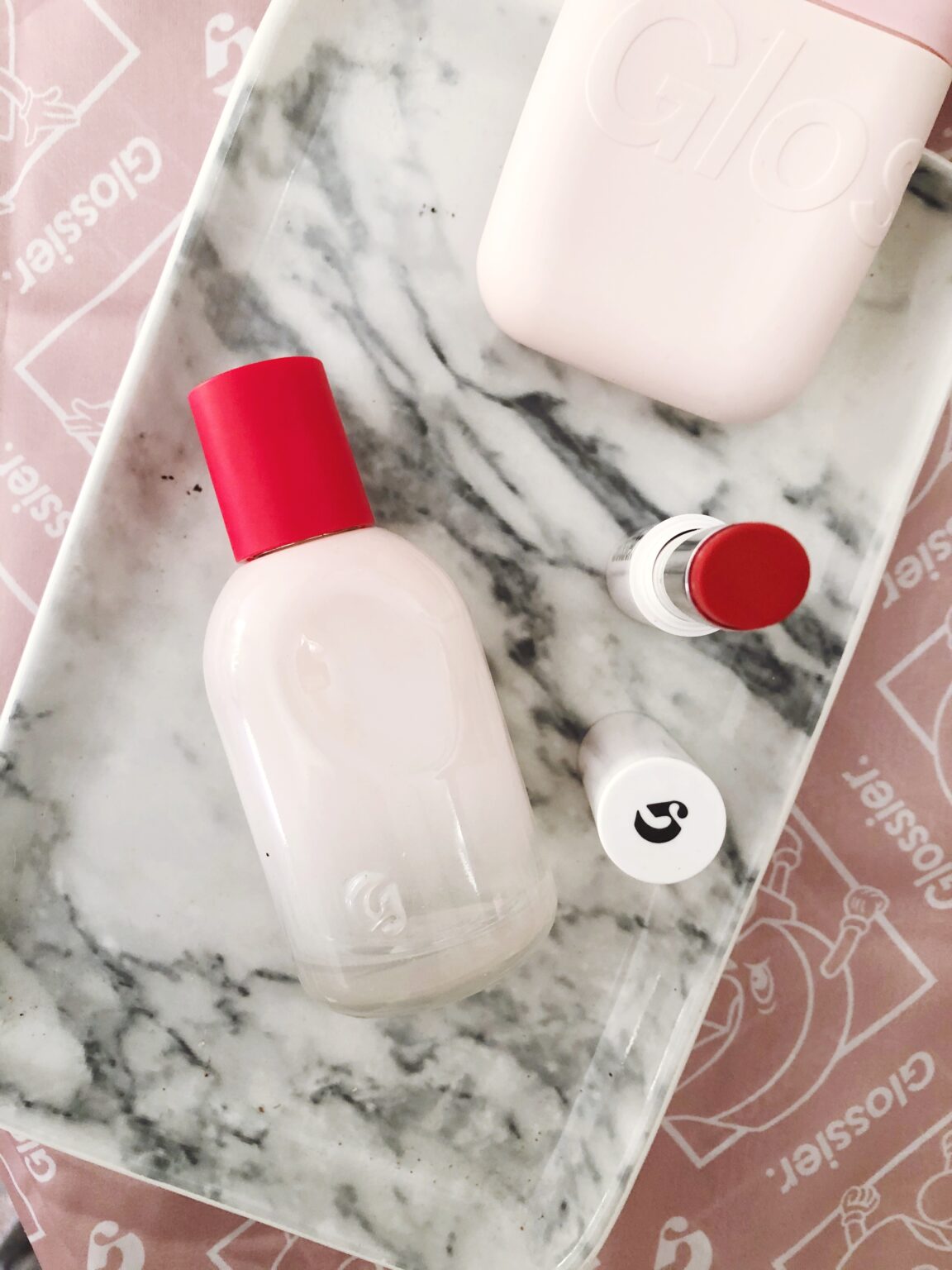 Glossier You Perfume Review - The Beauty Minimalist