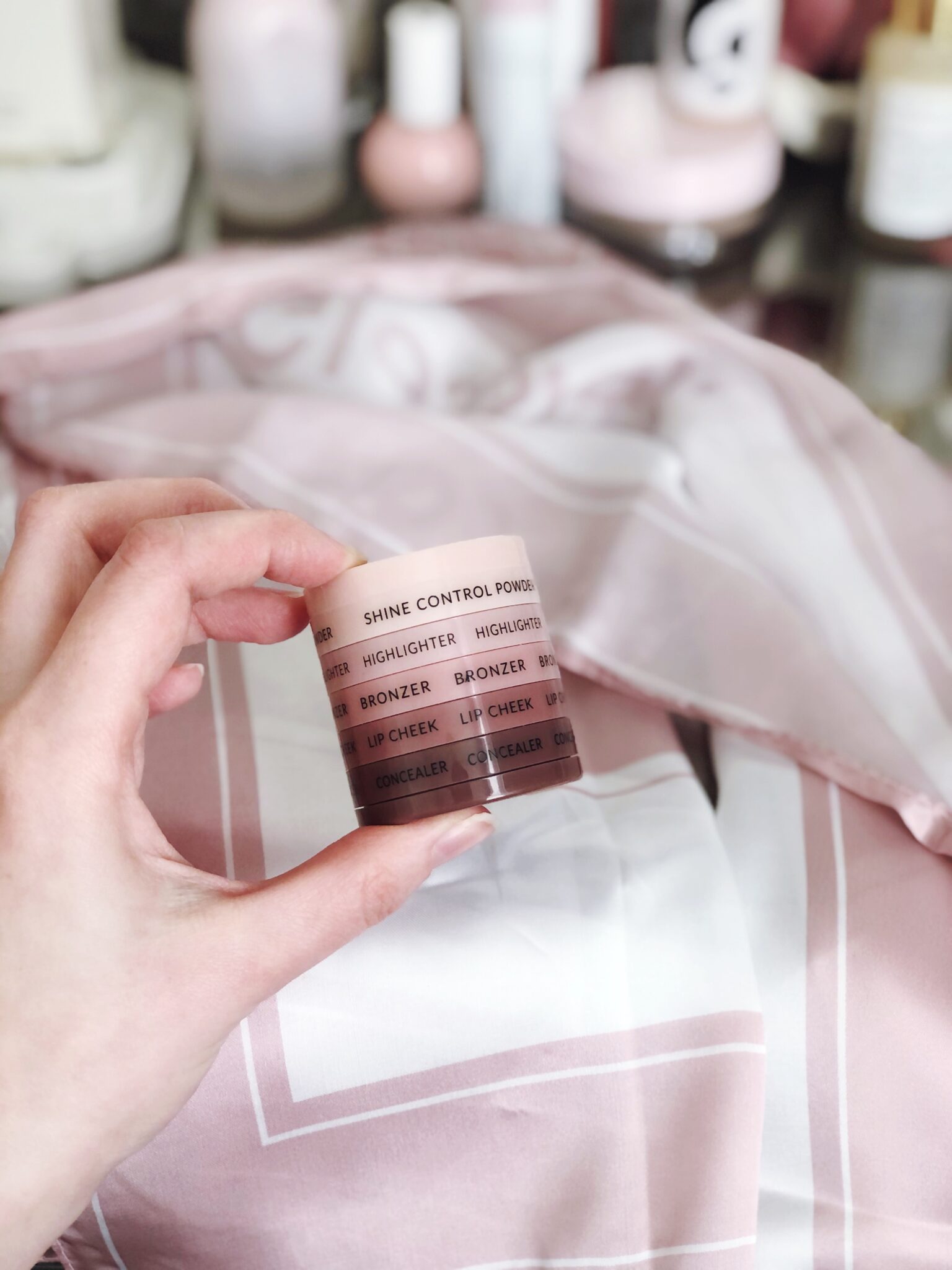 Subtl Beauty Portable Makeup Stack Review - The Beauty Minimalist